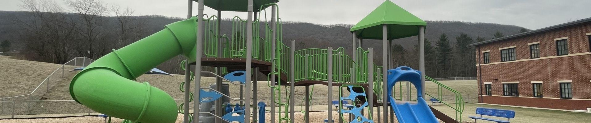School Playground with Outdoor Classroom–… | Cunningham Recreation