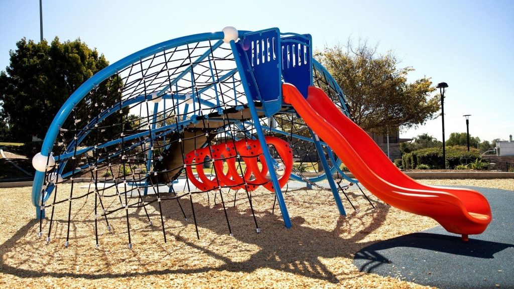 VistaRope | Custom Rope Climbing Play Systems | Cunningham Recreation