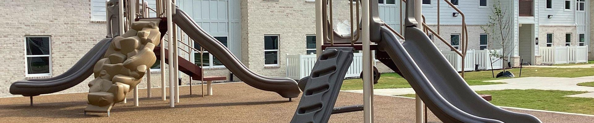 Struthers Recreation | Live Oak Village Apartments